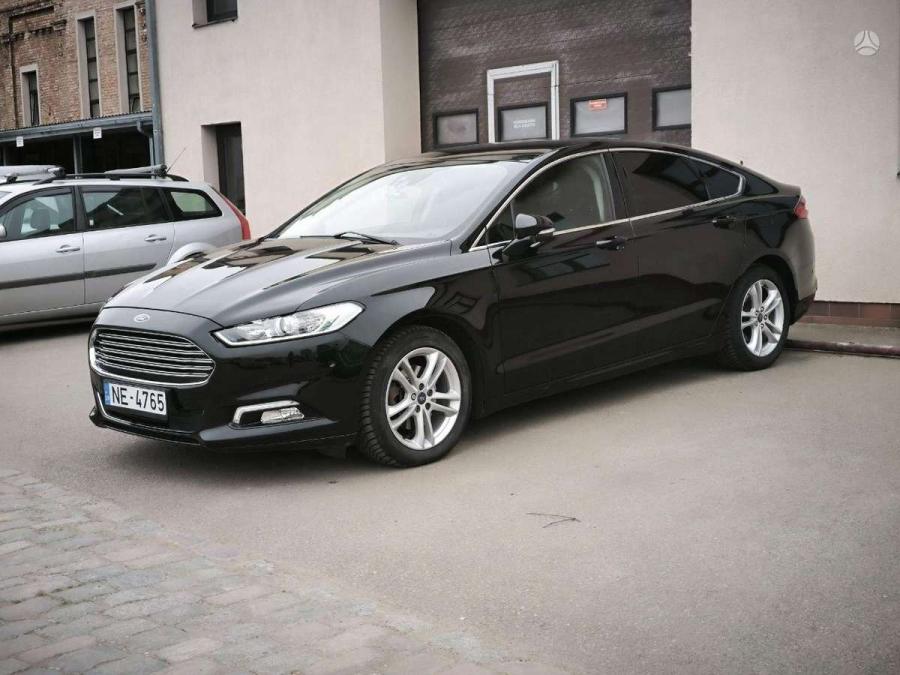 Black Ford Mondeo 2017 in Riga, with an engine capacity of 2.00 L and mileage of 253 thousand km for 7700 €, photo 1 on AUTOMOTO.COM.LV