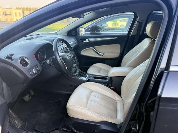 Melns Ford Mondeo 2012 Viļņa, ar dzinēja tilpumu 2.00 L un nobraukumu 231 tūkst. km par 1750 €, foto 6 vietnē AUTOMOTO.COM.LV
