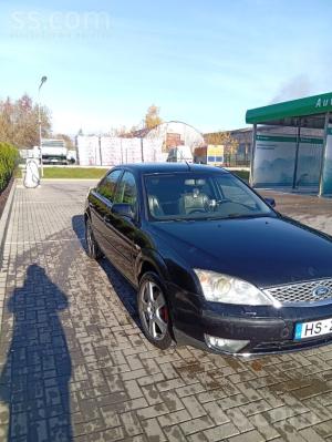 Melns Ford Mondeo 2004 Ludza, ar dzinēja tilpumu 2.00 L un nobraukumu 412 tūkst. km par 1000 €, foto 3 vietnē AUTOMOTO.COM.LV