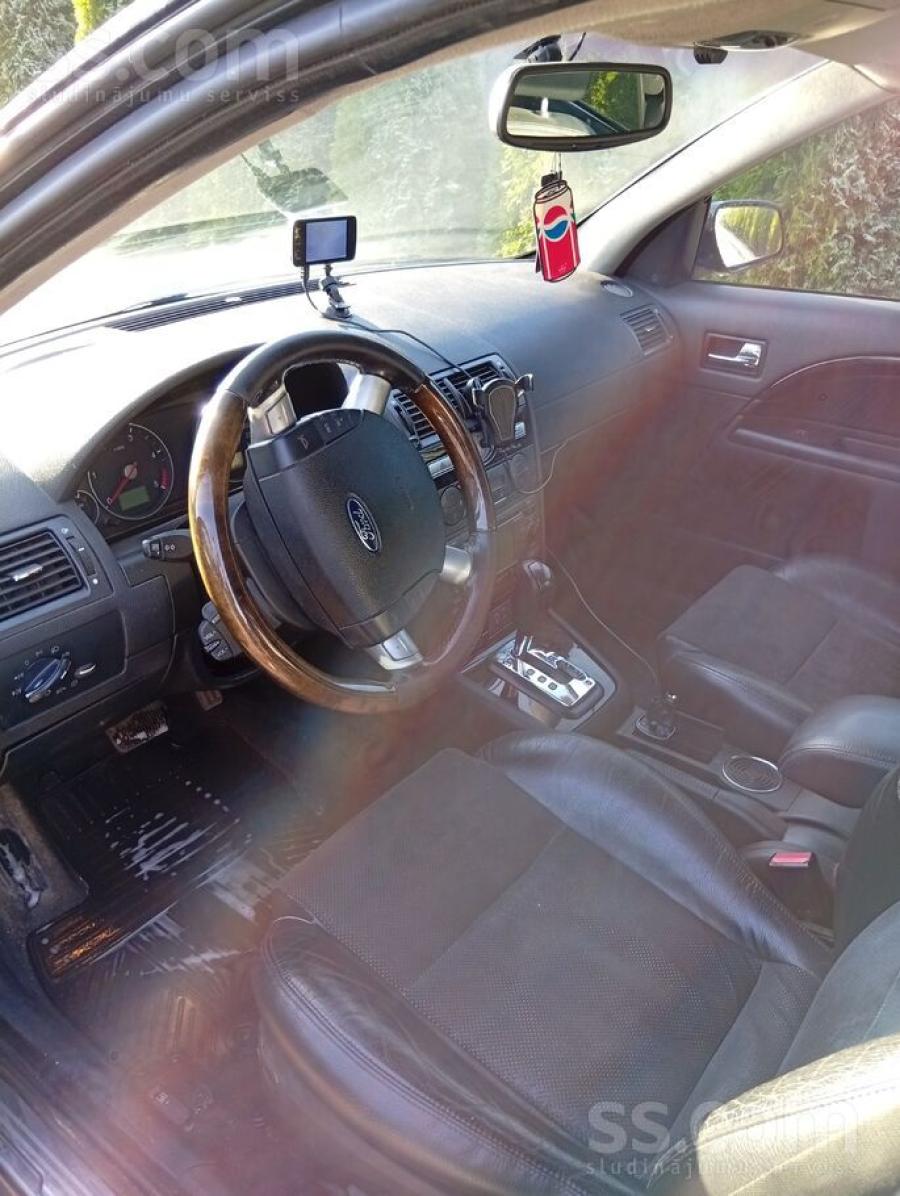 Melns Ford Mondeo 2004 Ludza, ar dzinēja tilpumu 2.00 L un nobraukumu 412 tūkst. km par 1000 €, foto 6 vietnē AUTOMOTO.COM.LV
