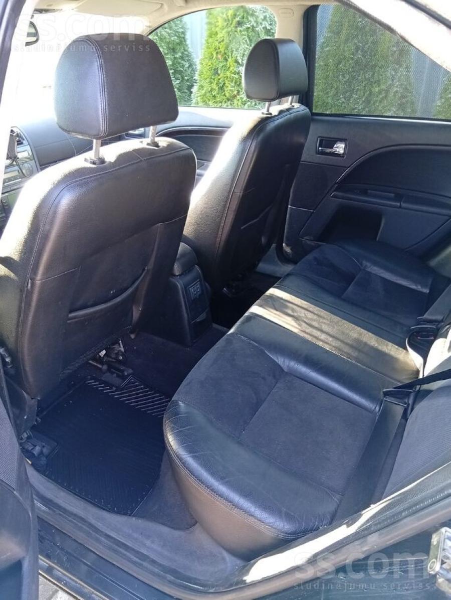 Melns Ford Mondeo 2004 Ludza, ar dzinēja tilpumu 2.00 L un nobraukumu 412 tūkst. km par 1000 €, foto 7 vietnē AUTOMOTO.COM.LV
