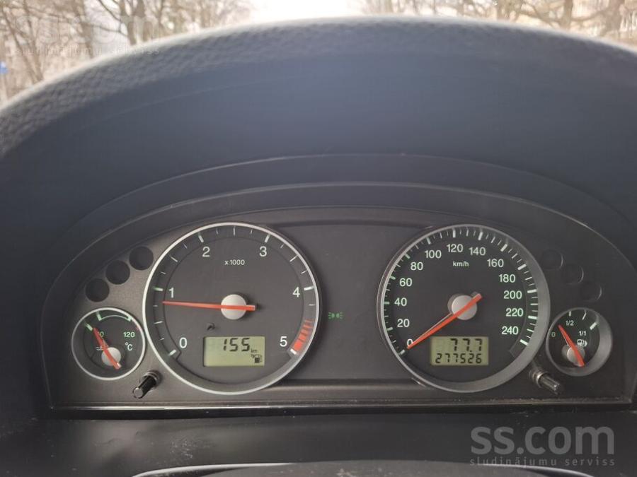 Black Ford Mondeo 2006 in Riga, with an engine capacity of 2.00 L and mileage of 278 thousand km for 1300 €, photo 16 on AUTOMOTO.COM.LV