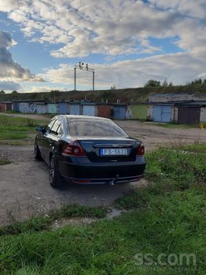 Black Ford Mondeo 2006 in Daugavpils, with an engine capacity of 2.00 L and mileage of 231 thousand km for 1700 €, photo  on AUTOMOTO.COM.LV