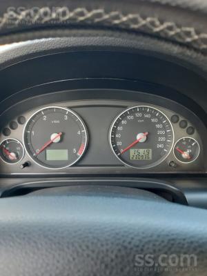 Melns Ford Mondeo 2006 Daugavpils, ar dzinēja tilpumu 2.00 L un nobraukumu 231 tūkst. km par 1700 €, foto 4 vietnē AUTOMOTO.COM.LV
