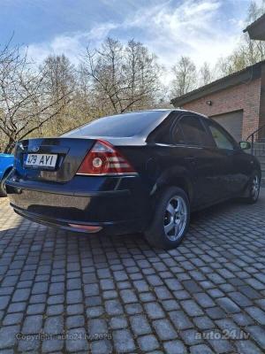 Black Ford Mondeo 2007 in Tallinn, with an engine capacity of 1.80 L and mileage of 188 thousand km for 1400 €, photo 4 on AUTOMOTO.COM.LV