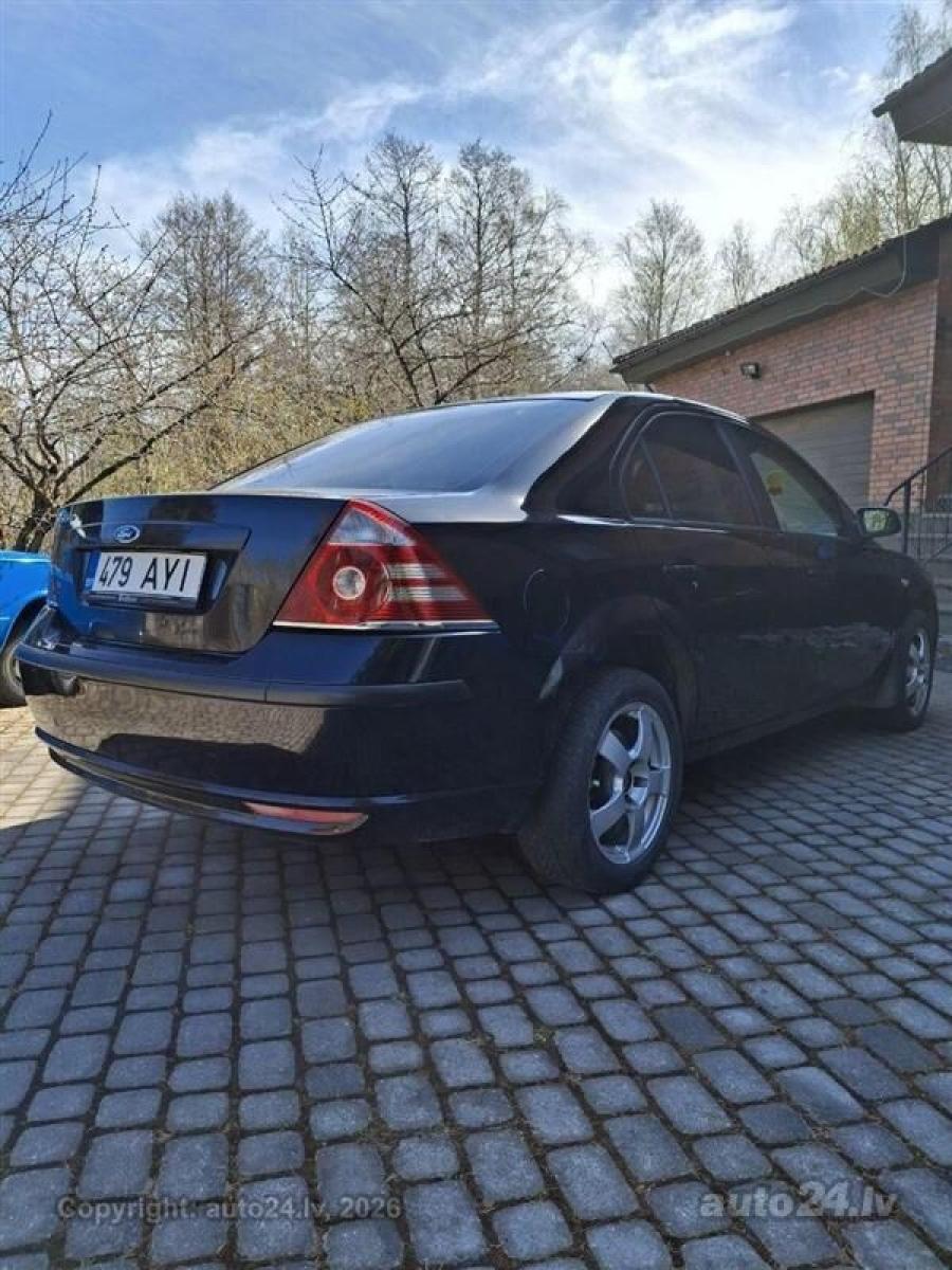 Black Ford Mondeo 2007 in Tallinn, with an engine capacity of 1.80 L and mileage of 188 thousand km for 1400 €, photo 4 on AUTOMOTO.COM.LV