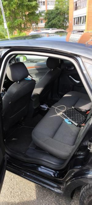 Black Ford Mondeo 2007 in Sillamae, with an engine capacity of 0.00 L and mileage of 308 thousand km for 799 €, photo 14 on AUTOMOTO.COM.LV