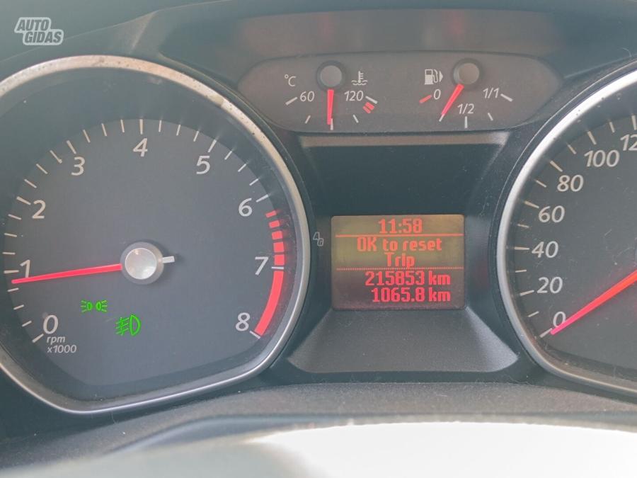 Melns Ford Mondeo 2007 Kauņa, ar dzinēja tilpumu 2.00 L un nobraukumu 215 tūkst. km par 1500 €, foto 11 vietnē AUTOMOTO.COM.LV