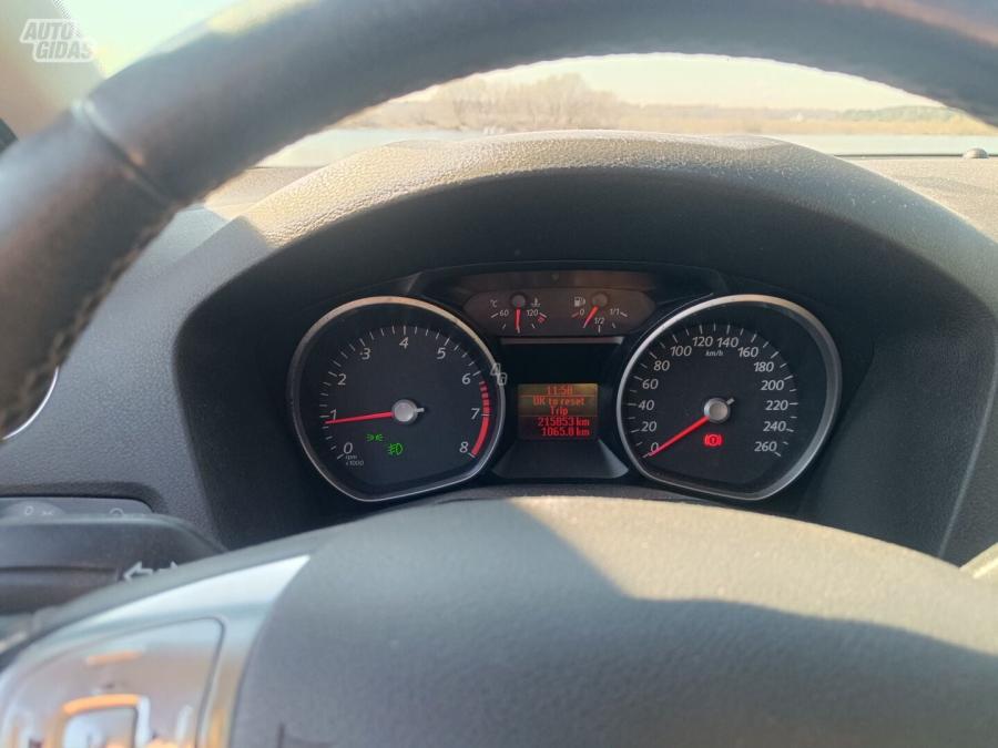 Melns Ford Mondeo 2007 Kauņa, ar dzinēja tilpumu 2.00 L un nobraukumu 215 tūkst. km par 1500 €, foto 12 vietnē AUTOMOTO.COM.LV