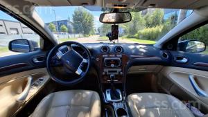 Melns Ford Mondeo 2007 Rīga, ar dzinēja tilpumu 2.00 L un nobraukumu 250 tūkst. km par 2600 €, foto 4 vietnē AUTOMOTO.COM.LV