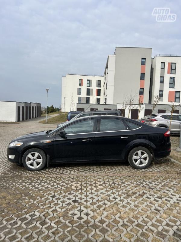 Black Ford Mondeo 2008 in Klaipeda, with an engine capacity of 1.80 L and mileage of 301 thousand km for 2000 €, photo 3 on AUTOMOTO.COM.LV