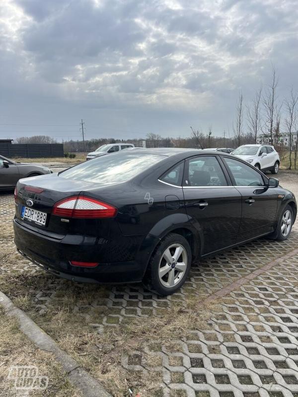 Black Ford Mondeo 2008 in Klaipeda, with an engine capacity of 1.80 L and mileage of 301 thousand km for 2000 €, photo 6 on AUTOMOTO.COM.LV