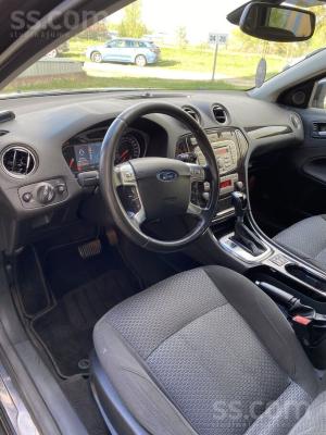 Black Ford Mondeo 2008 in Riga, with an engine capacity of 2.00 L and mileage of 310 thousand km for 3350 €, photo 8 on AUTOMOTO.COM.LV