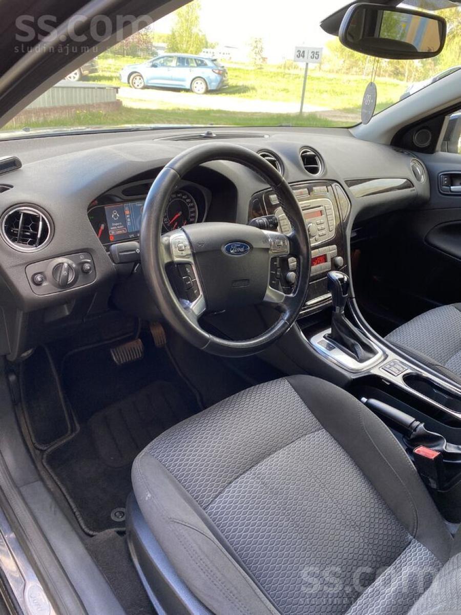 Black Ford Mondeo 2008 in Riga, with an engine capacity of 2.00 L and mileage of 310 thousand km for 3350 €, photo 8 on AUTOMOTO.COM.LV