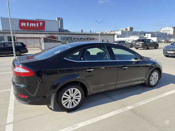 Black Ford Mondeo 2008 in Vilnius, with an engine capacity of 1.75 L and mileage of 334 thousand km for 2200 €, photo 6 on AUTOMOTO.COM.LV