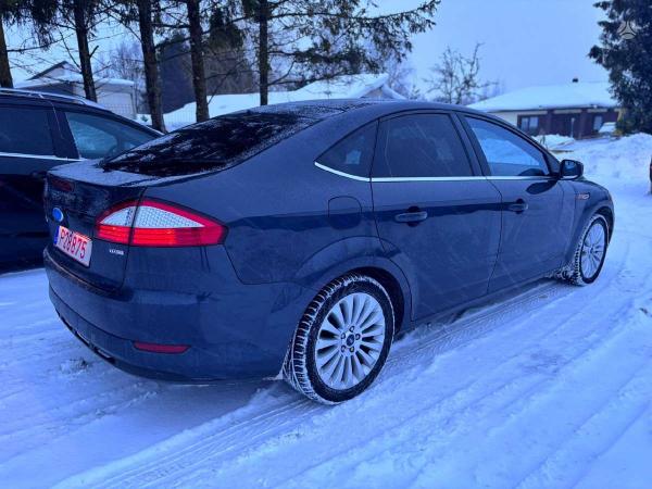 Black Ford Mondeo 2009 in Klaipeda, with an engine capacity of 2.00 L and mileage of 197 thousand km for 3200 €, photo 8 on AUTOMOTO.COM.LV