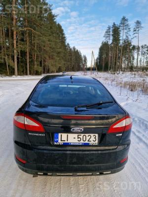 Melns Ford Mondeo 2009 Cēsis, ar dzinēja tilpumu 1.80 L un nobraukumu 0 tūkst. km par 1750 €, foto 3 vietnē AUTOMOTO.COM.LV