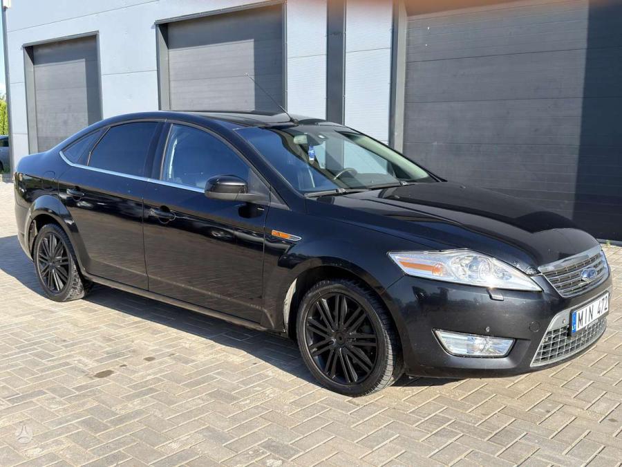 Black Ford Mondeo 2009 in Vilnius, with an engine capacity of 2.00 L and mileage of 339 thousand km for 1950 €, photo 7 on AUTOMOTO.COM.LV