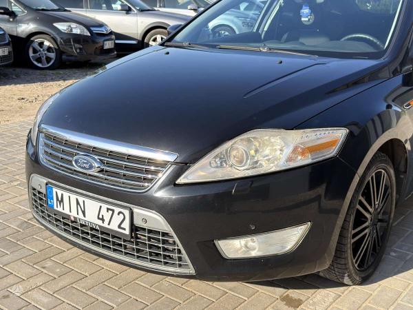 Black Ford Mondeo 2009 in Vilnius, with an engine capacity of 2.00 L and mileage of 339 thousand km for 1950 €, photo 7 on AUTOMOTO.COM.LV