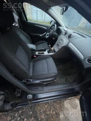 Melns Ford Mondeo 2009 Rīga, ar dzinēja tilpumu 2.00 L un nobraukumu 198 tūkst. km par 1100 €, foto 6 vietnē AUTOMOTO.COM.LV