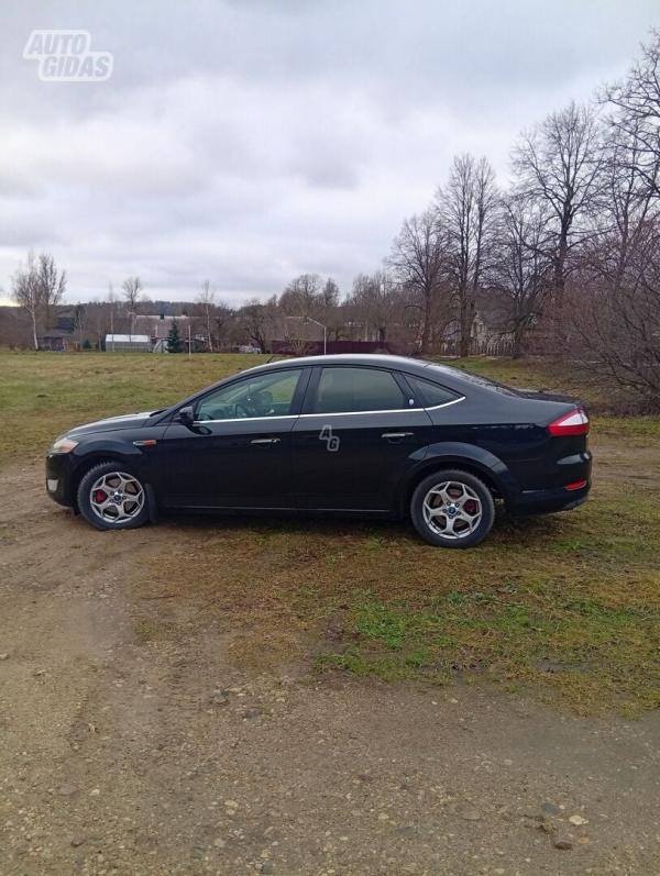 Melns Ford Mondeo 2010 Viļņa, ar dzinēja tilpumu 2.00 L un nobraukumu 190 tūkst. km par 2450 €, foto 1 vietnē AUTOMOTO.COM.LV