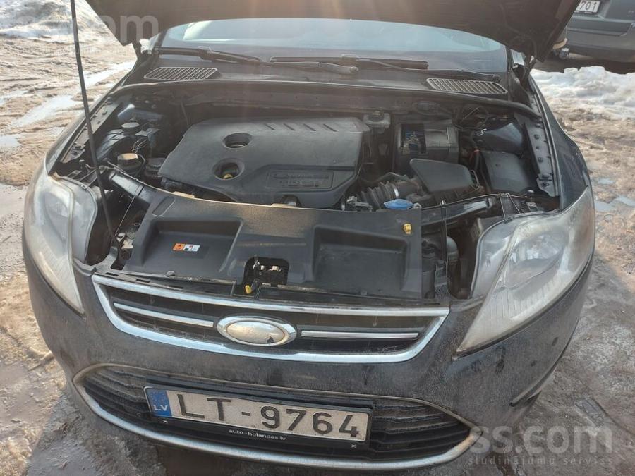Black Ford Mondeo 2011 in Riga, with an engine capacity of 1.60 L and mileage of 439 thousand km for 1500 €, photo 12 on AUTOMOTO.COM.LV