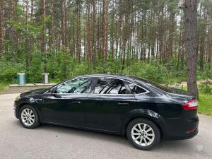 Black Ford Mondeo 2011 in Vilnius, with an engine capacity of 2.00 L and mileage of 250 thousand km for 2650 €, photo 6 on AUTOMOTO.COM.LV
