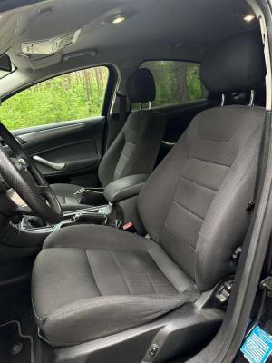 Black Ford Mondeo 2011 in Vilnius, with an engine capacity of 2.00 L and mileage of 250 thousand km for 2650 €, photo 10 on AUTOMOTO.COM.LV