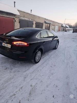 Black Ford Mondeo 2012 in Mazeikiai, with an engine capacity of 2.00 L and mileage of 328 thousand km for 3600 €, photo 6 on AUTOMOTO.COM.LV