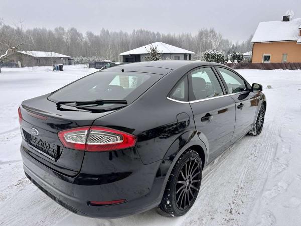 Melns Ford Mondeo 2013 Šauļi, ar dzinēja tilpumu 2.00 L un nobraukumu 232 tūkst. km par 3950 €, foto 7 vietnē AUTOMOTO.COM.LV