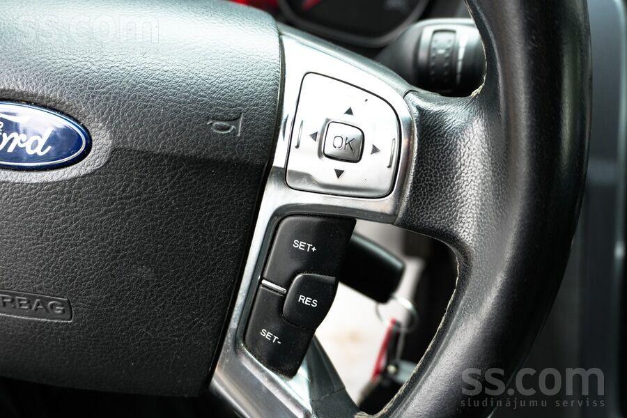 Melns Ford Mondeo 2014 Rīga, ar dzinēja tilpumu 1.60 L un nobraukumu 164 tūkst. km par 4490 €, foto 16 vietnē AUTOMOTO.COM.LV