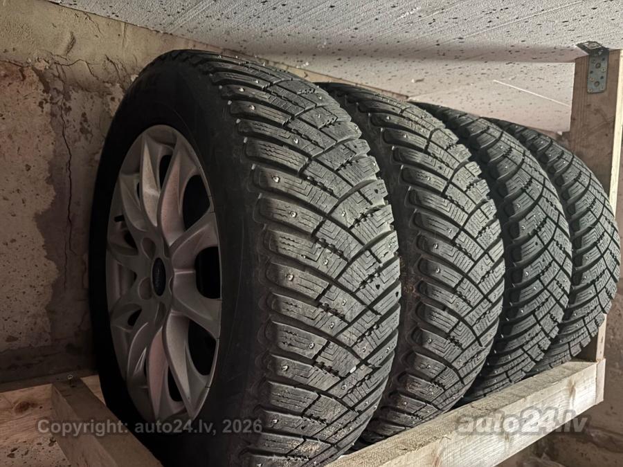 Melns Ford Mondeo 2015 Tallina, ar dzinēja tilpumu 1.50 L un nobraukumu 183 tūkst. km par 5000 €, foto 10 vietnē AUTOMOTO.COM.LV