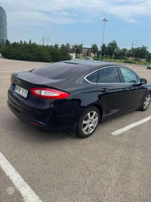 Melns Ford Mondeo 2015 Šauļi, ar dzinēja tilpumu 2.00 L un nobraukumu 325 tūkst. km par 6999 €, foto 4 vietnē AUTOMOTO.COM.LV