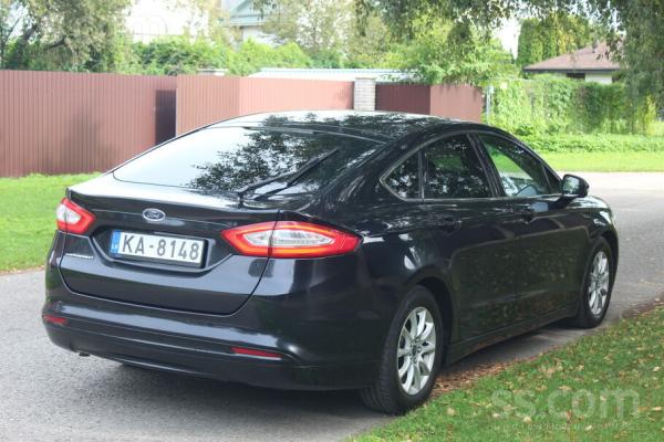 Black Ford Mondeo 2015 in Riga, with an engine capacity of 2.00 L and mileage of 245 thousand km for 3850 €, photo 4 on AUTOMOTO.COM.LV