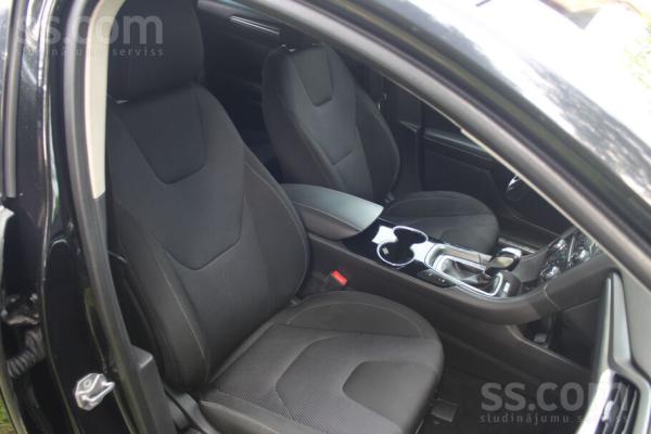 Black Ford Mondeo 2015 in Riga, with an engine capacity of 2.00 L and mileage of 245 thousand km for 3850 €, photo 10 on AUTOMOTO.COM.LV