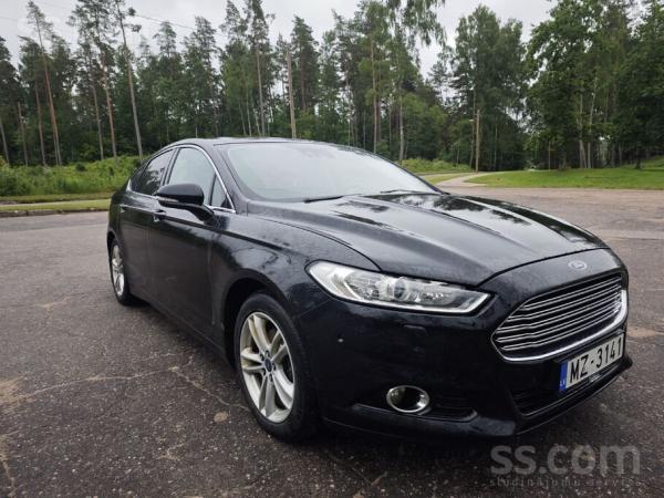 Black Ford Mondeo 2016 in Cesis, with an engine capacity of 2.00 L and mileage of 344 thousand km for 5000 €, photo 2 on AUTOMOTO.COM.LV