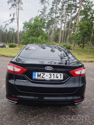 Melns Ford Mondeo 2016 Cēsis, ar dzinēja tilpumu 2.00 L un nobraukumu 344 tūkst. km par 5000 €, foto 4 vietnē AUTOMOTO.COM.LV