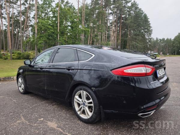 Black Ford Mondeo 2016 in Cesis, with an engine capacity of 2.00 L and mileage of 344 thousand km for 5000 €, photo 4 on AUTOMOTO.COM.LV