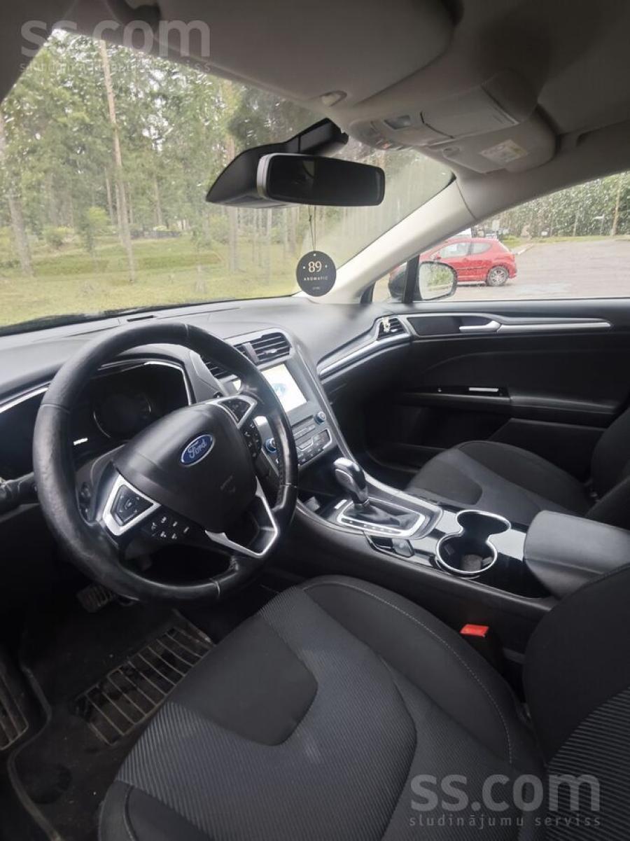 Melns Ford Mondeo 2016 Cēsis, ar dzinēja tilpumu 2.00 L un nobraukumu 344 tūkst. km par 5000 €, foto 8 vietnē AUTOMOTO.COM.LV