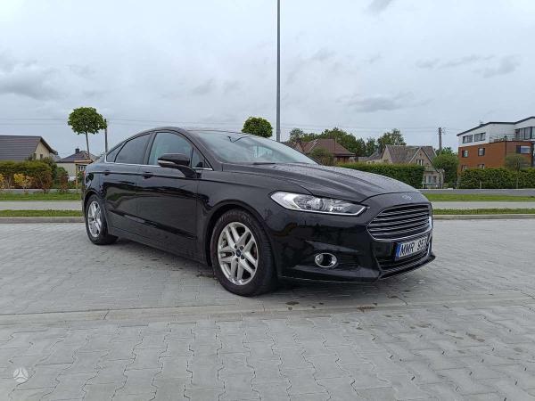Black Ford Mondeo 2016 in Kaunas, with an engine capacity of 2.50 L and mileage of 236 thousand km for 5000 €, photo 3 on AUTOMOTO.COM.LV