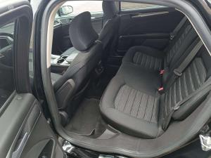 Black Ford Mondeo 2016 in Kaunas, with an engine capacity of 2.50 L and mileage of 236 thousand km for 5000 €, photo 9 on AUTOMOTO.COM.LV