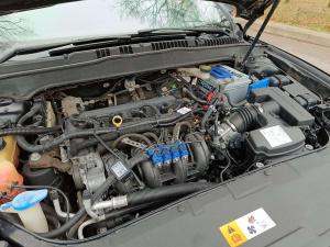 Black Ford Mondeo 2016 in Kaunas, with an engine capacity of 2.50 L and mileage of 236 thousand km for 5000 €, photo 11 on AUTOMOTO.COM.LV