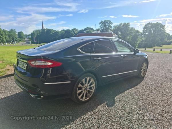 Black Ford Mondeo 2016 in Haapsalu, with an engine capacity of 2.00 L and mileage of 135 thousand km for 10000 €, photo 7 on AUTOMOTO.COM.LV