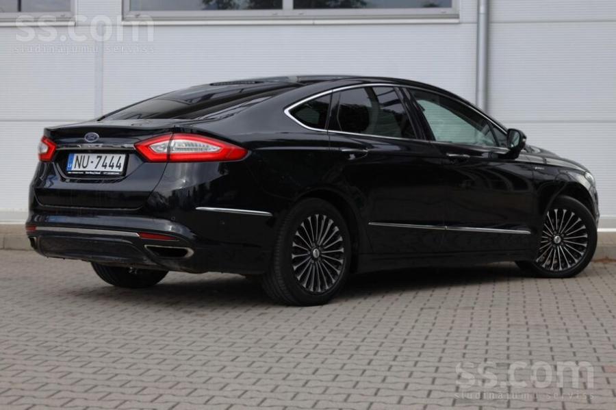 Black Ford Mondeo 2017 in Riga, with an engine capacity of 2.00 L and mileage of 0 thousand km for 7995 €, photo 8 on AUTOMOTO.COM.LV
