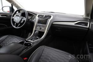 Black Ford Mondeo 2017 in Riga, with an engine capacity of 2.00 L and mileage of 0 thousand km for 7995 €, photo 13 on AUTOMOTO.COM.LV
