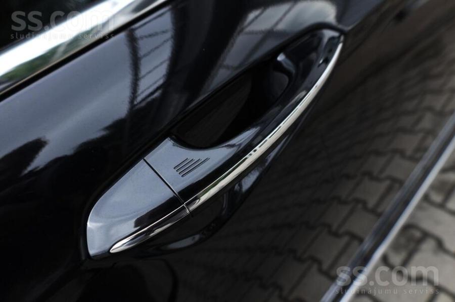 Black Ford Mondeo 2017 in Riga, with an engine capacity of 2.00 L and mileage of 0 thousand km for 7995 €, photo 23 on AUTOMOTO.COM.LV
