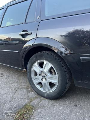 Melns Ford Mondeo 2003 Joniškis, ar dzinēja tilpumu 2.00 L un nobraukumu 294 tūkst. km par 750 €, foto 8 vietnē AUTOMOTO.COM.LV