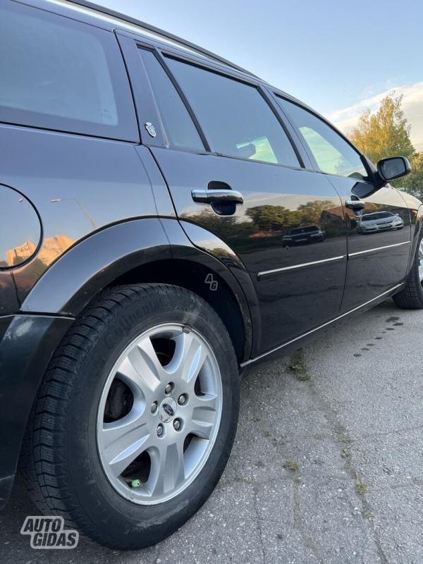 Melns Ford Mondeo 2003 Joniškis, ar dzinēja tilpumu 2.00 L un nobraukumu 294 tūkst. km par 750 €, foto 8 vietnē AUTOMOTO.COM.LV