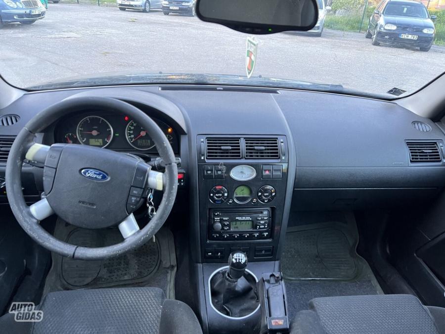 Melns Ford Mondeo 2003 Joniškis, ar dzinēja tilpumu 2.00 L un nobraukumu 294 tūkst. km par 750 €, foto 12 vietnē AUTOMOTO.COM.LV