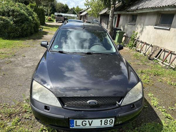 Black Ford Mondeo 2003 in Kretinga, with an engine capacity of 2.00 L and mileage of 469 thousand km for 750 €, photo 1 on AUTOMOTO.COM.LV